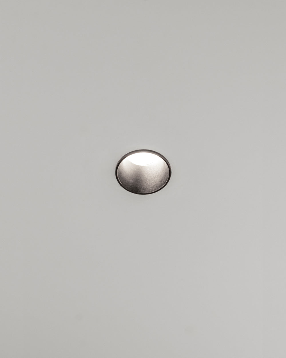 Comet RO Trimless 15° | Empotrable de Techo | LED Integrado – Birot MX